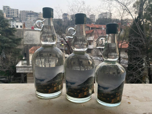 صناعة العرق البلدي.. العودة إلى التّراث